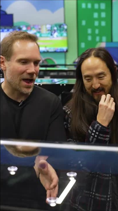 Steve Aoki discovers autographed card price at Cardshq!