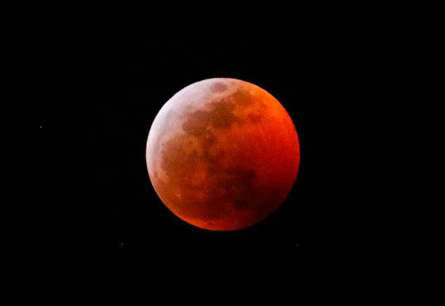 March's total lunar eclipse will turn the moon red, here's when to see it