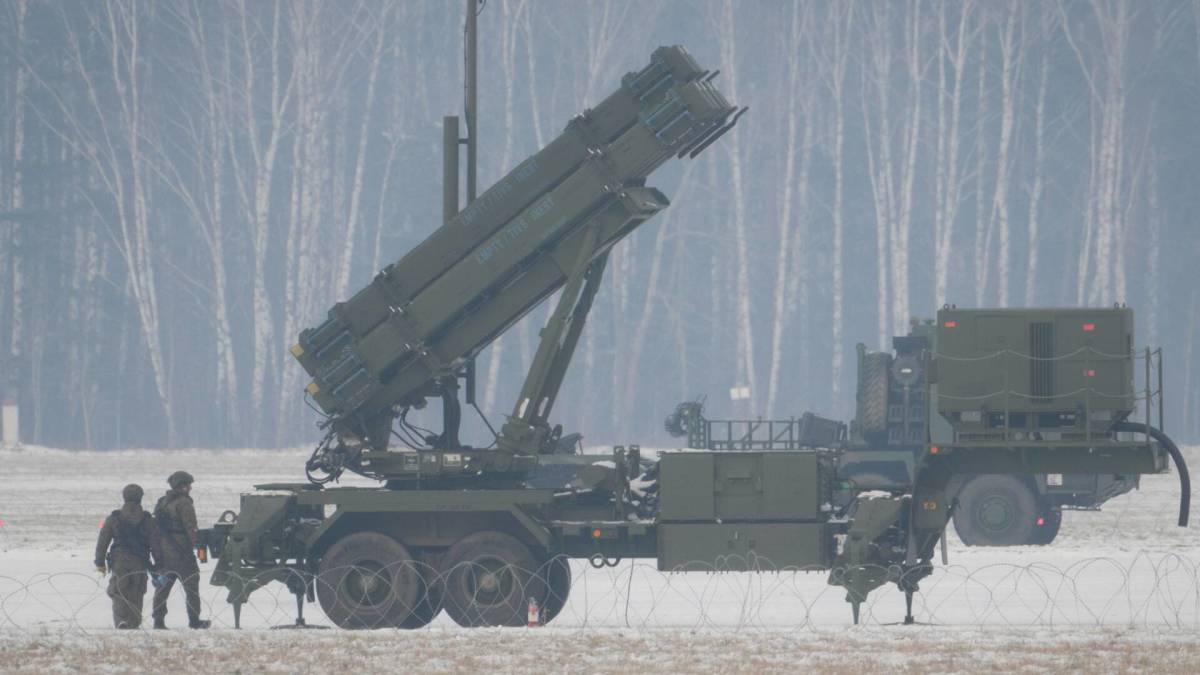 Defense contractor stocks take a hit following White House executive order