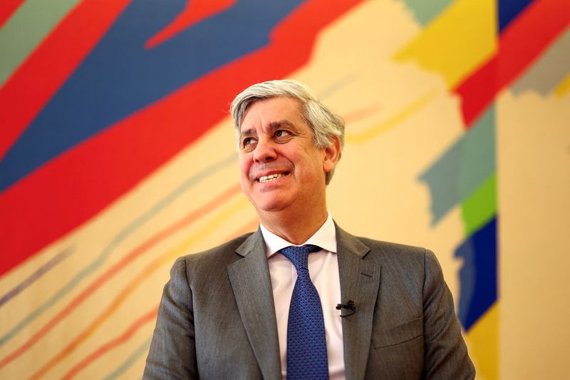 EU Parliament prefers Kazaks or Centeno as ECB's next vice president