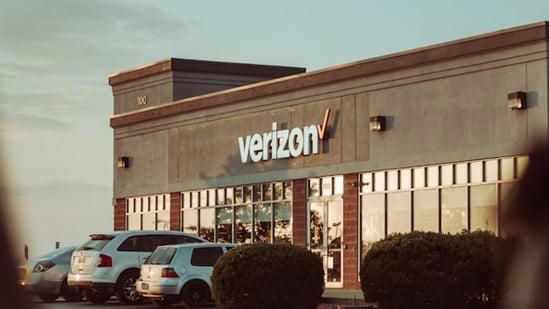 Verizon outage update: What is causing the SOS issue today? What we ...