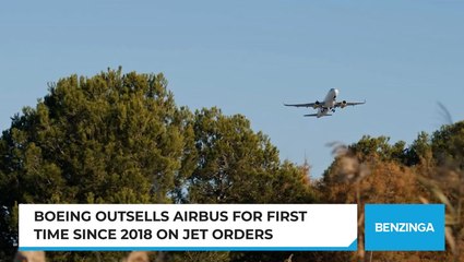 Boeing tops Airbus on orders