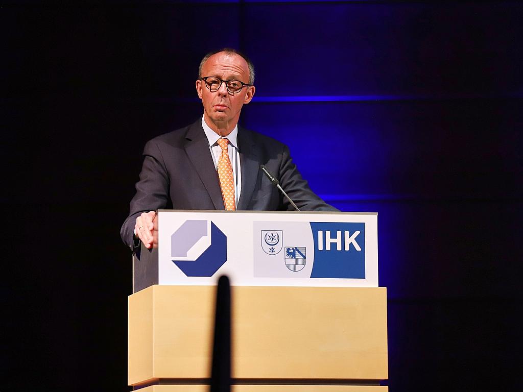 Merz wettert vor Unternehmern gegen "Work-Life-Balance"