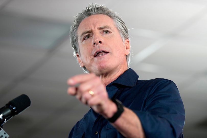 Gavin Newsom sums up FBI raid on Washington Post journalist's home with ...