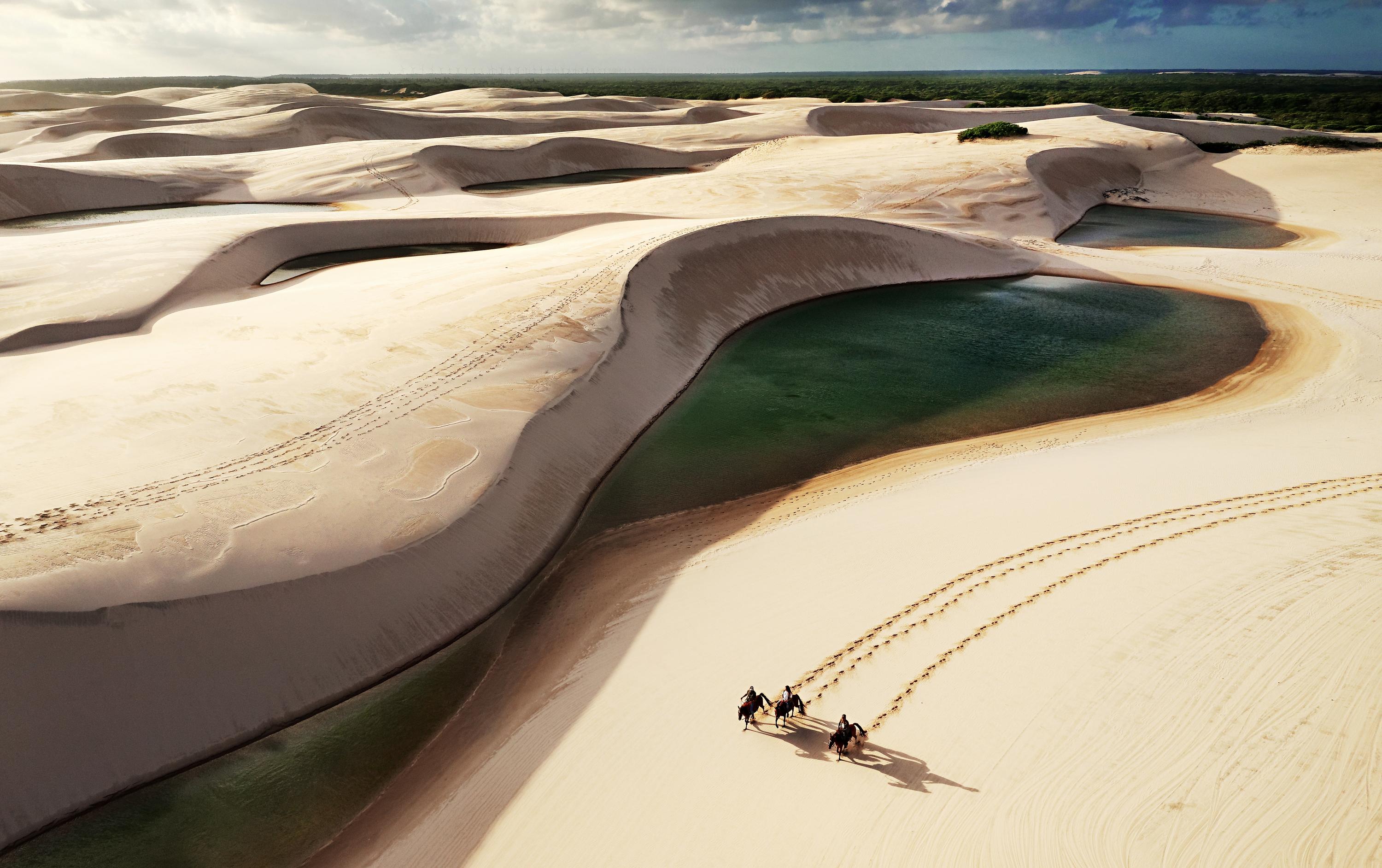 200 ans de voyage dans Le Figaro : du récit mondain à l’esprit d’aventure