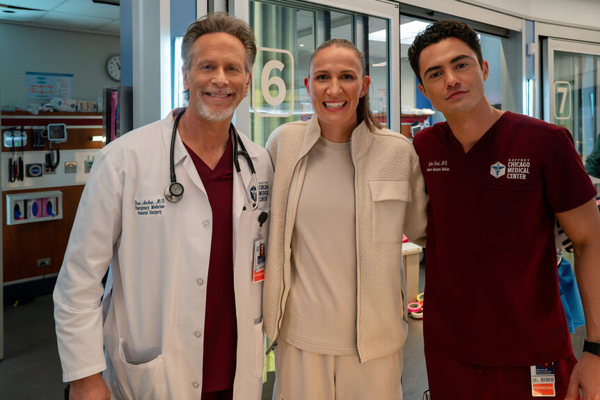 WNBA star Courtney Vandersloot set to guest star on Chicago Med tonight ...