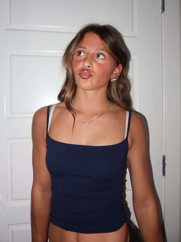 How college tennis star is earning $680,000 in NIL just for looking ...