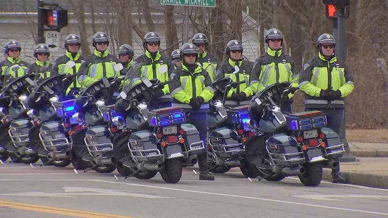 Sea of blue ahead of wake for Uxbridge police officer killed in line of ...
