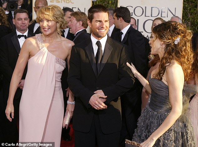 Kristin Davis recalls her awkward Tom Cruise encounter: 'I felt so dumb!'