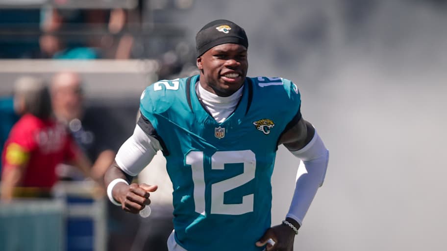 Jaguars Reveal Early Plans For Travis Hunter's 2026