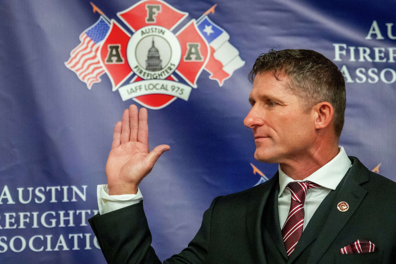 Austin's new firefighters union president talks staffing, contract ...