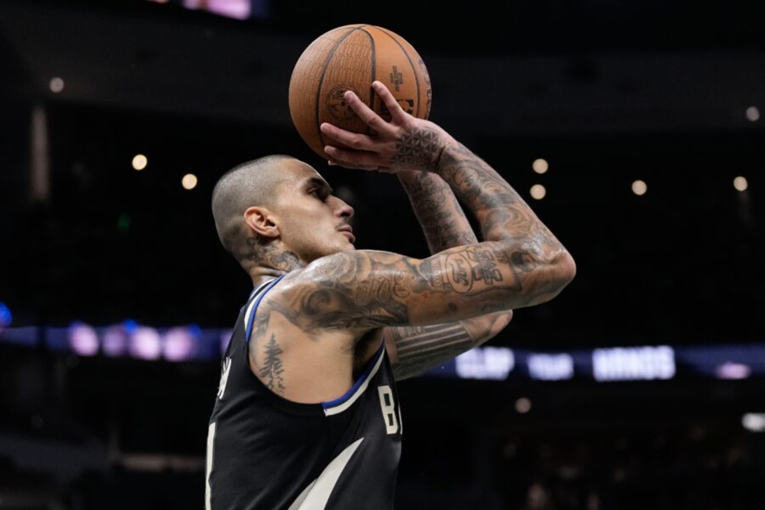 'My boy had 2 points tonight': Kyle Kuzma’s -37 night fuels Bucks fan ...