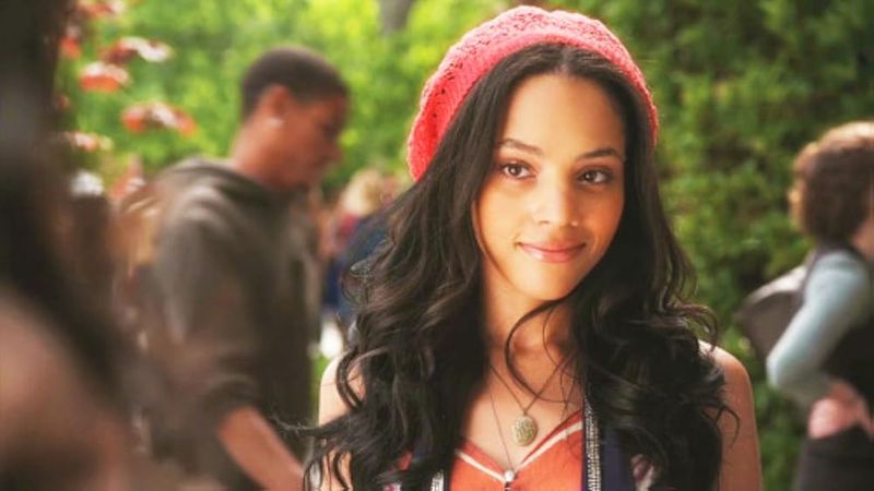 13 actors who were older than their teenage roles