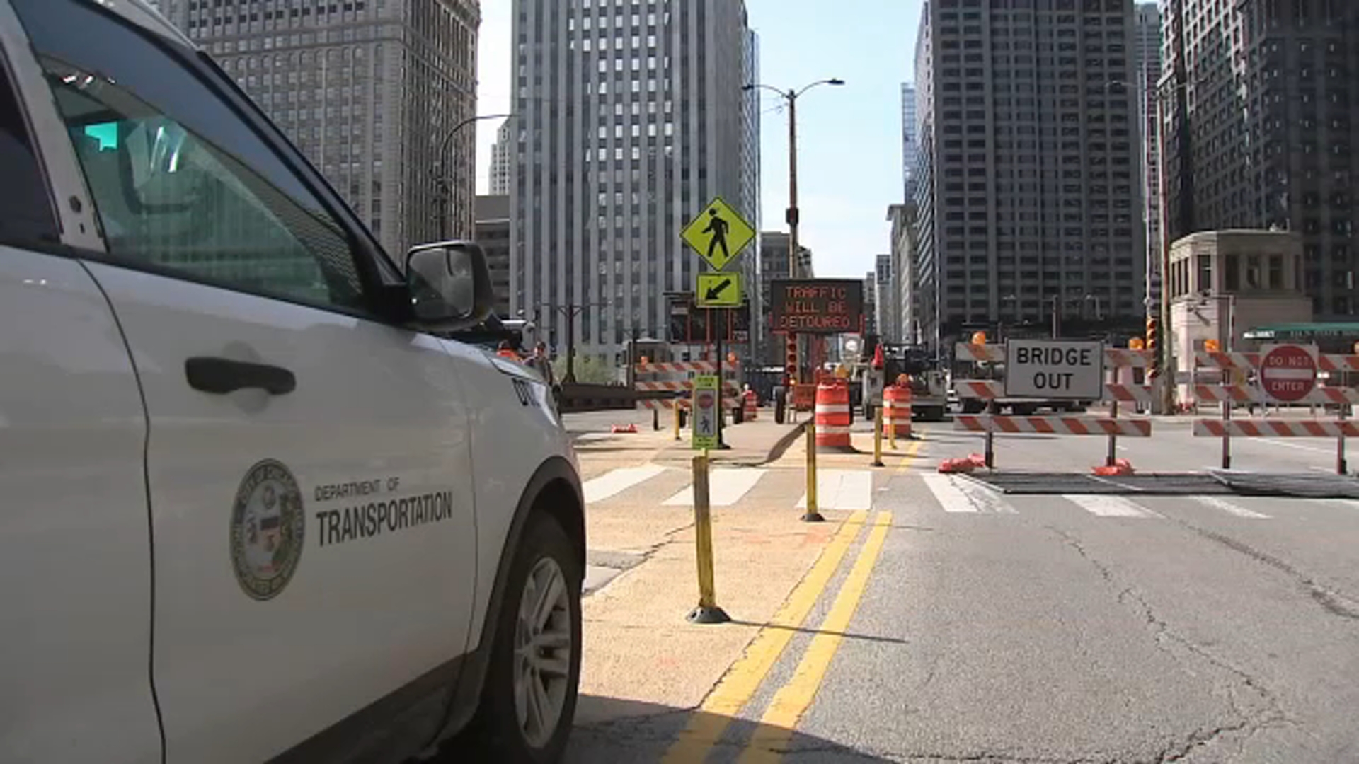 State Street Bridge over Chicago River downtown to stay closed until at ...