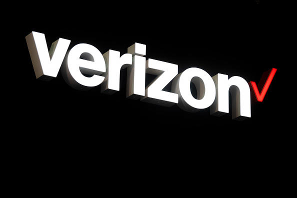 Verizon Wireless outage leaves cell phones stuck in 'SOS' mode
