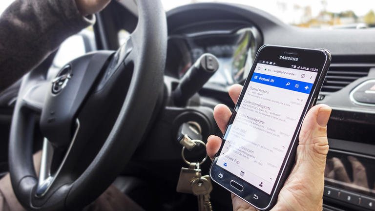 Proposed Florida bill aims at reducing distracted drivers