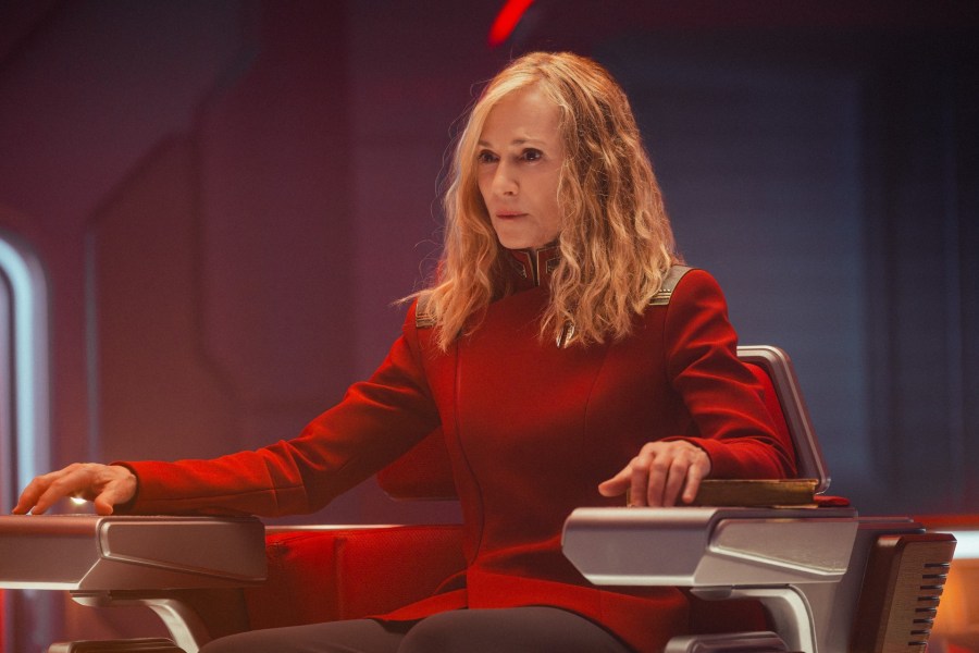 Holly Hunter boldly takes charge of 'Starfleet Academy'