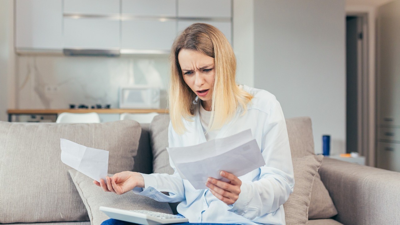 8 proven tricks to slash your electric bill that actually save you money