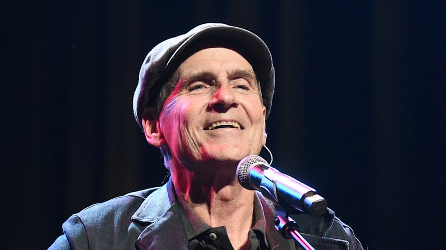 James Taylor drops dates for massive 2026 tour on both sides of the pond