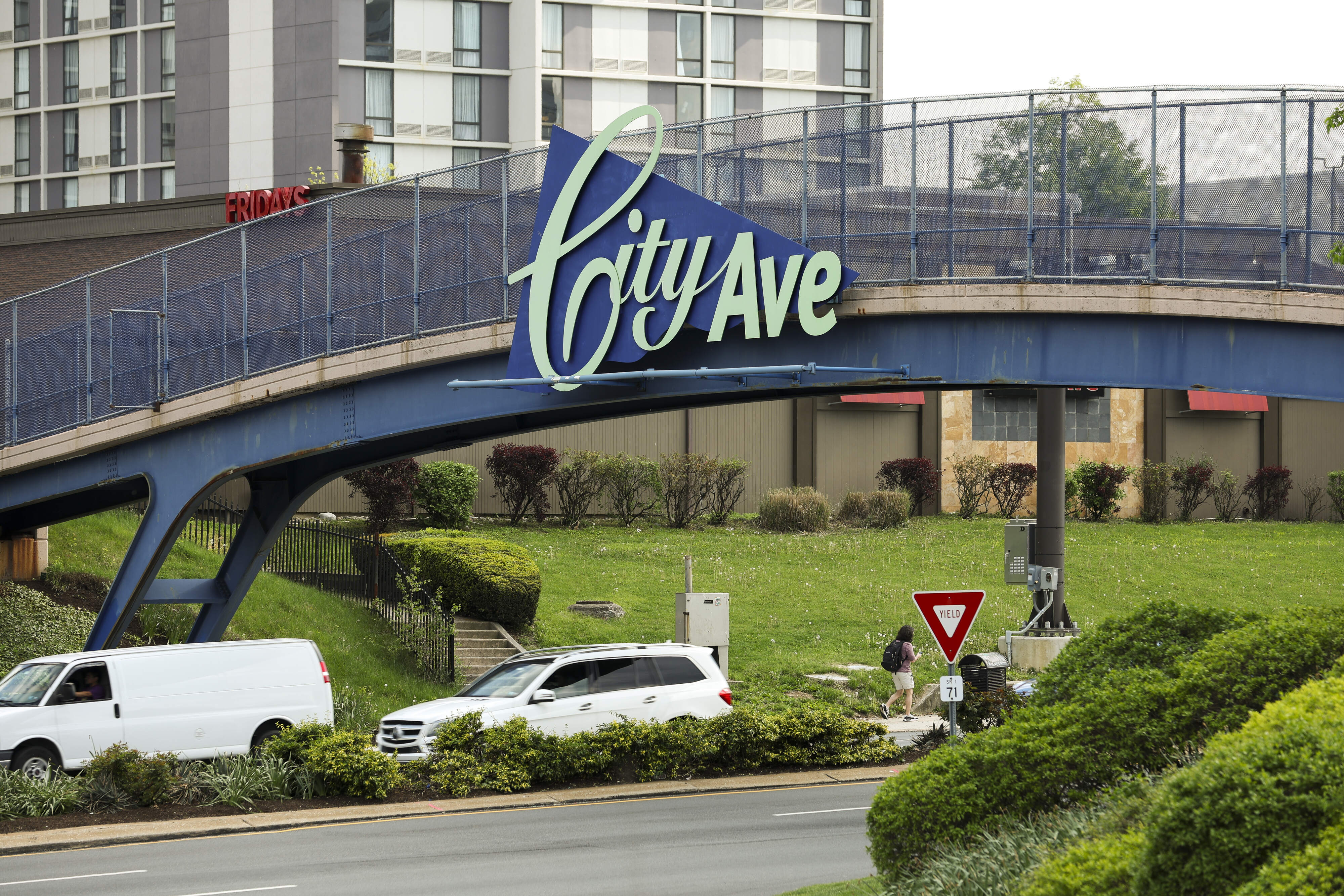 What the Saks bankruptcy means for Philly-area shoppers