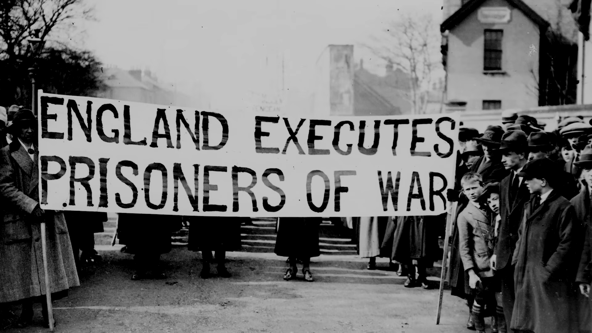 How a country won independence - and then destroyed itself