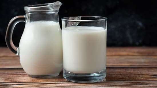 Trump signs law returning whole milk to school lunches, overturns Obama ...