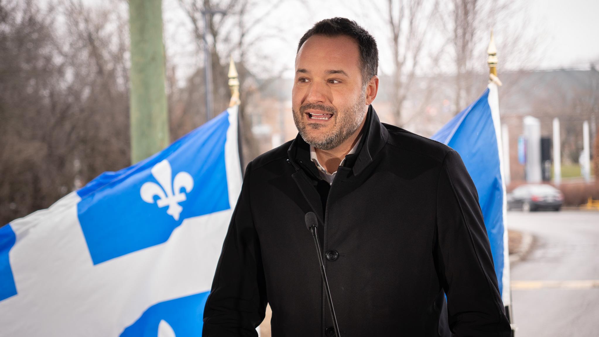 L’héritage de François Legault en Outaouais : entre promesses et déceptions