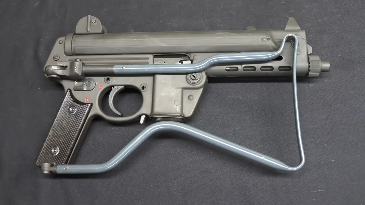 This Cold War SMG was too unusual to succeed