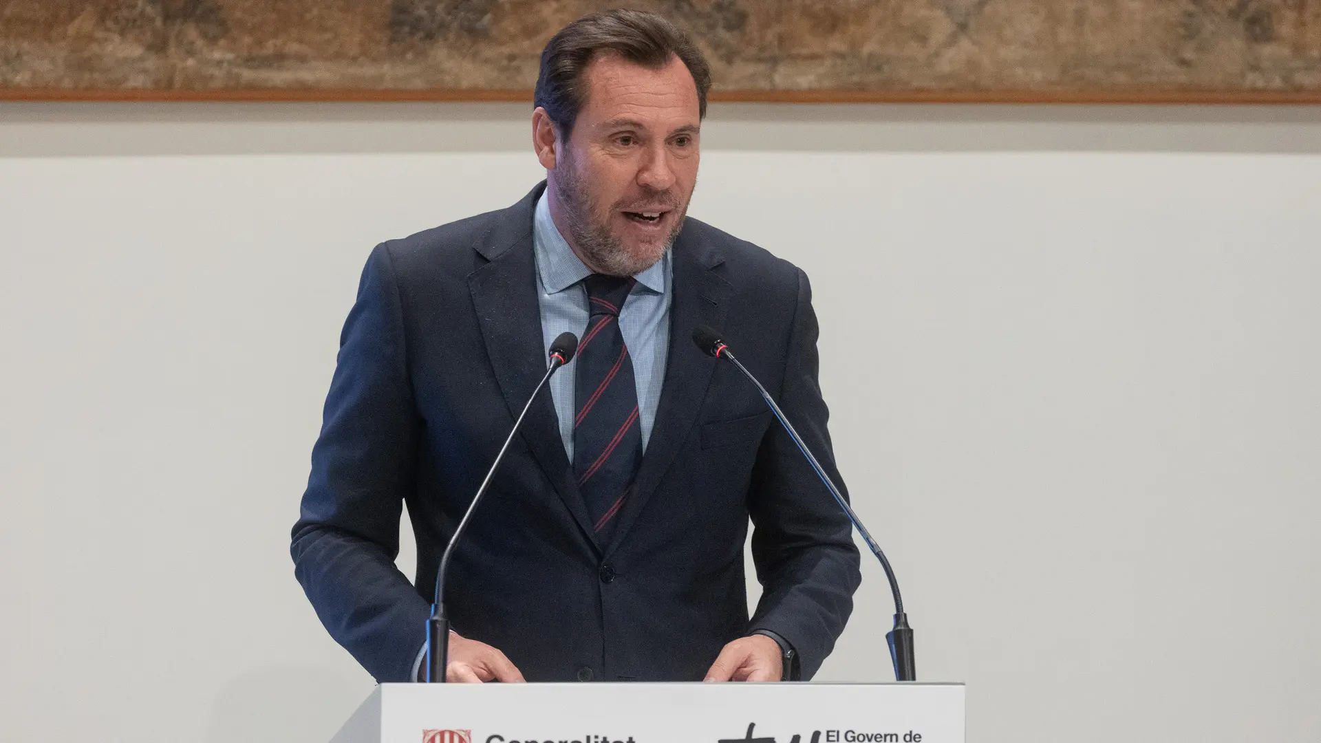 Puente vuelve a demorar la entrada en circulación de los nuevos trenes ...