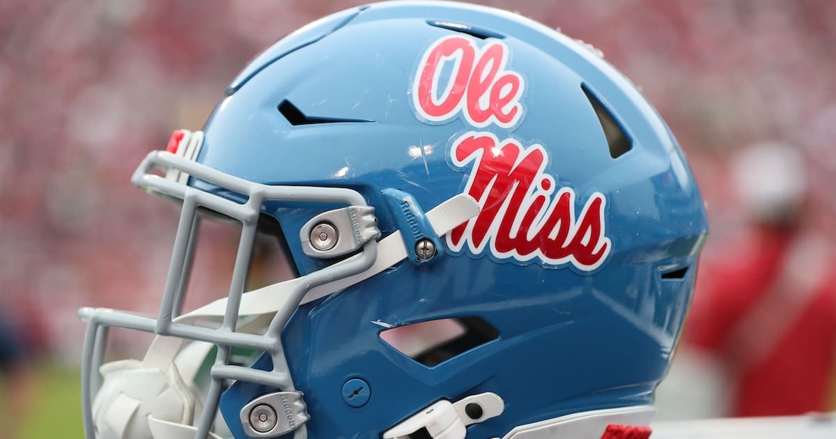 Ole Miss EDGE Corey Amos enters NCAA transfer portal