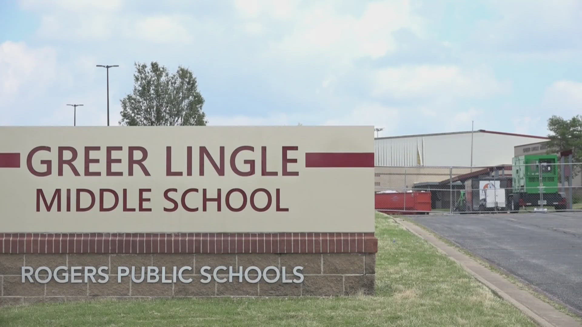 Rogers marks reopening of Greer Lingle Middle School with ribbon cutting