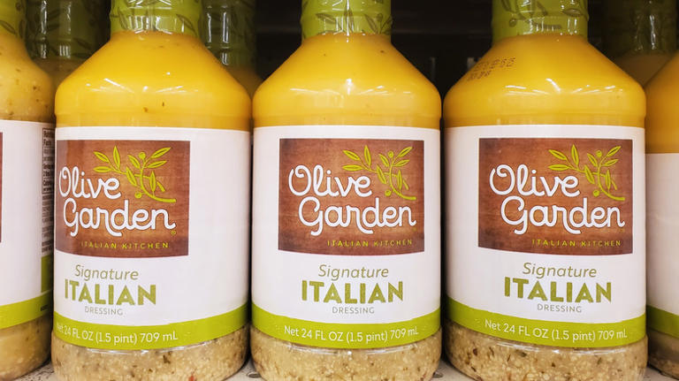 Stop overspending on Olive Garden dressing: Get a copycat at Walmart ...