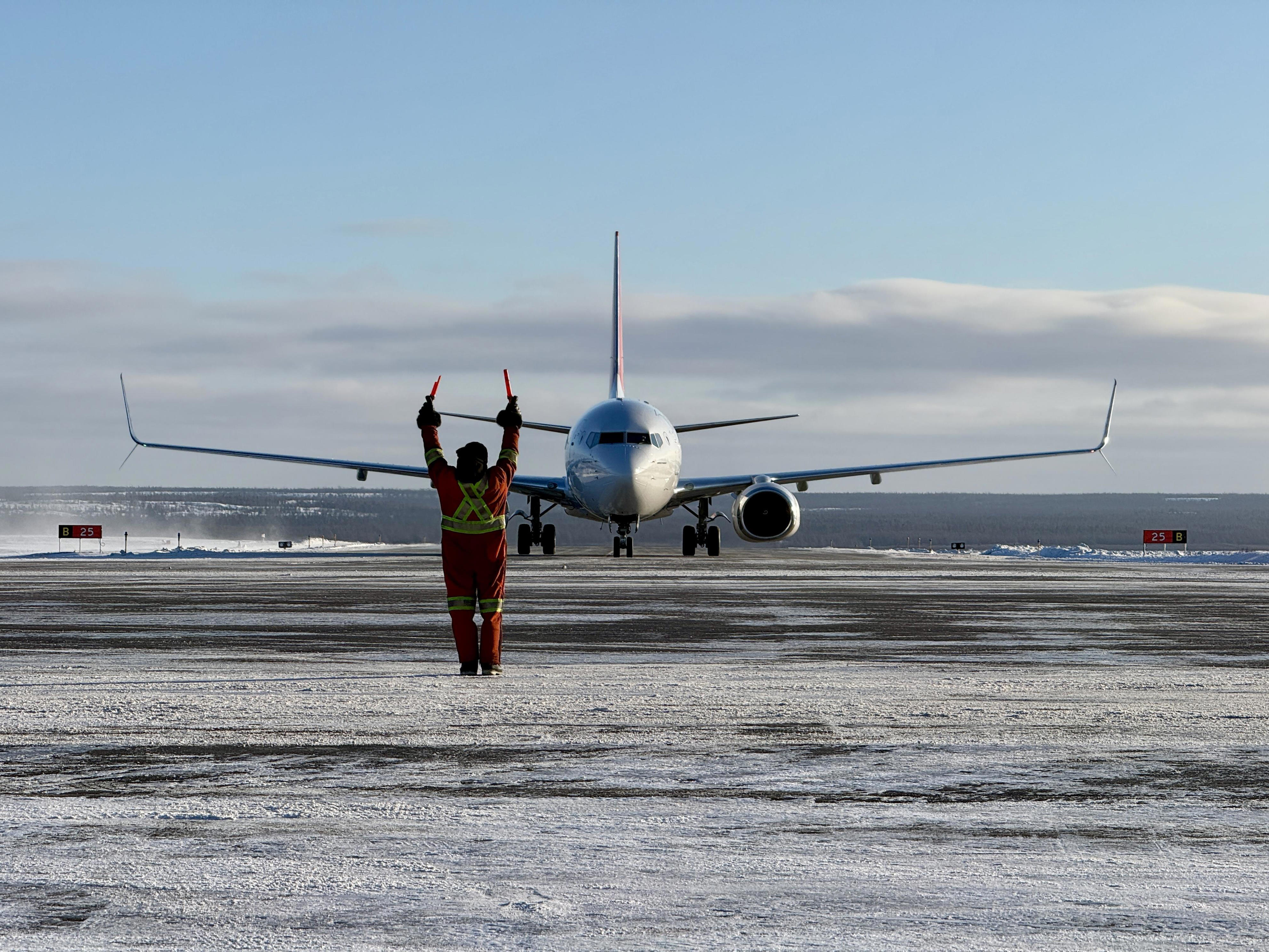 Ravitailler le Nord grâce aux avions « combi » : le défi réussi d’Air Inuit