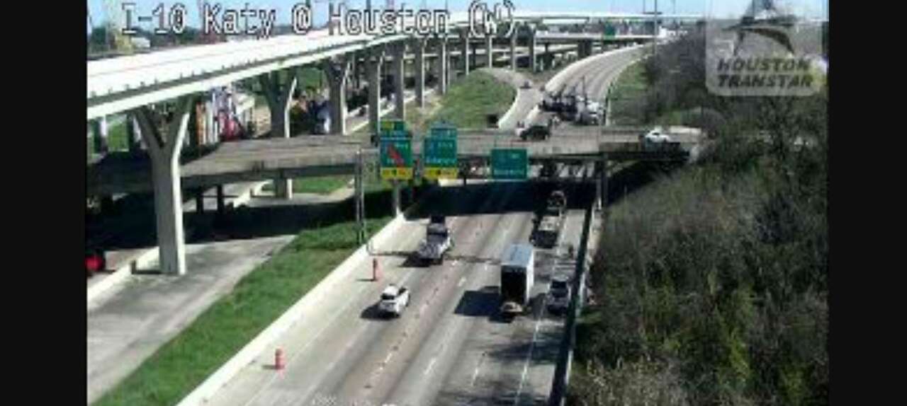Oversized vehicle strikes Houston Avenue bridge yet again on Interstate ...