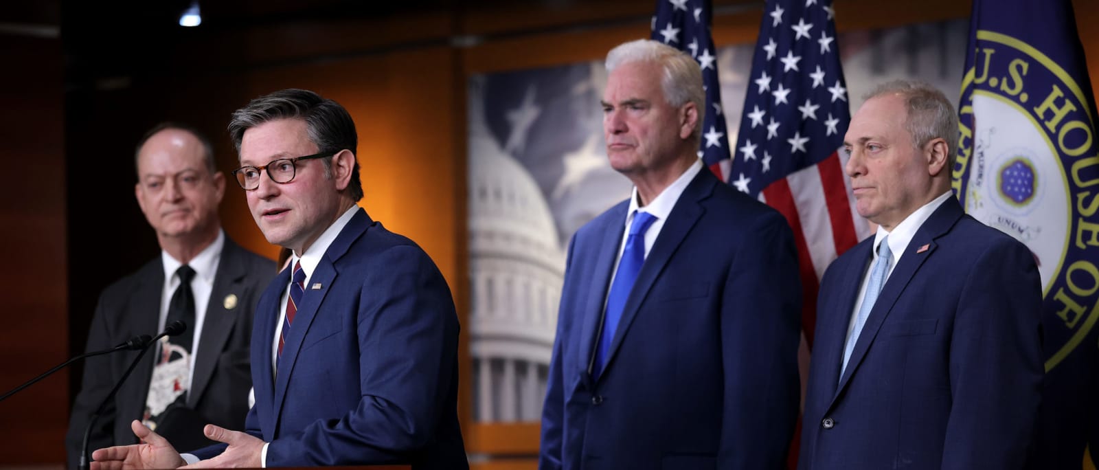 87 Republicans vote with Democrats to fund deep state slush fund that ...