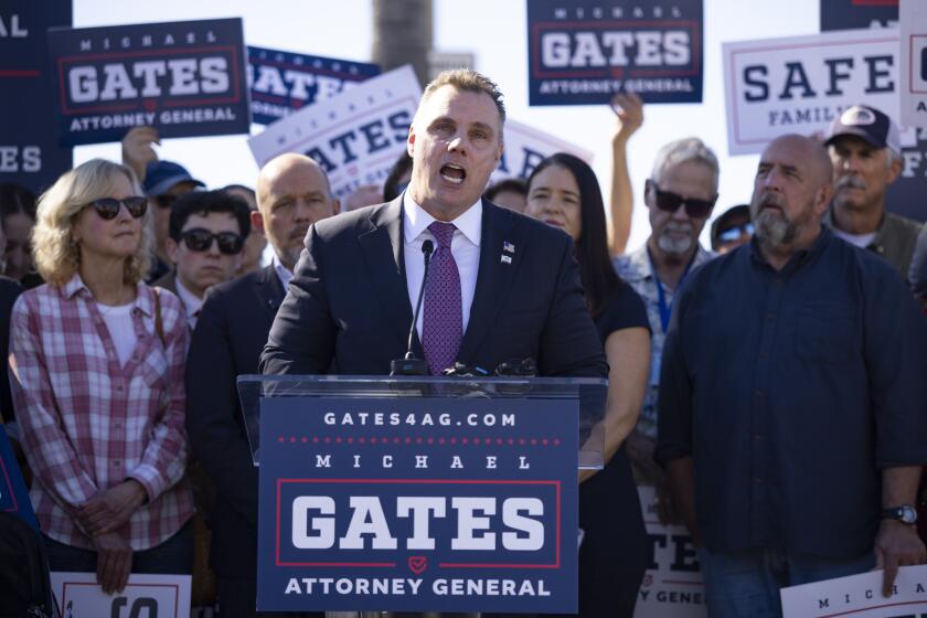 Former Huntington Beach city attorney, a Newsom critic, to run for ...