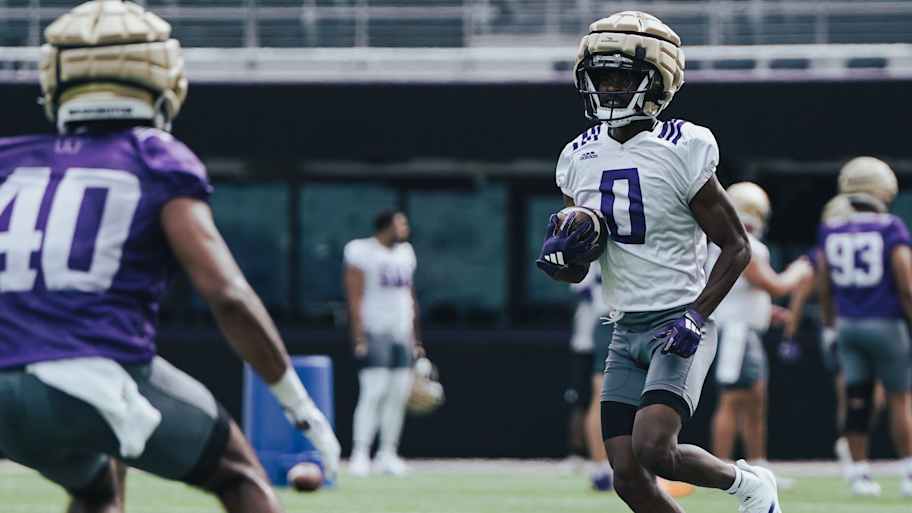 Kevin Green Jr. becomes sixth Husky WR to leave