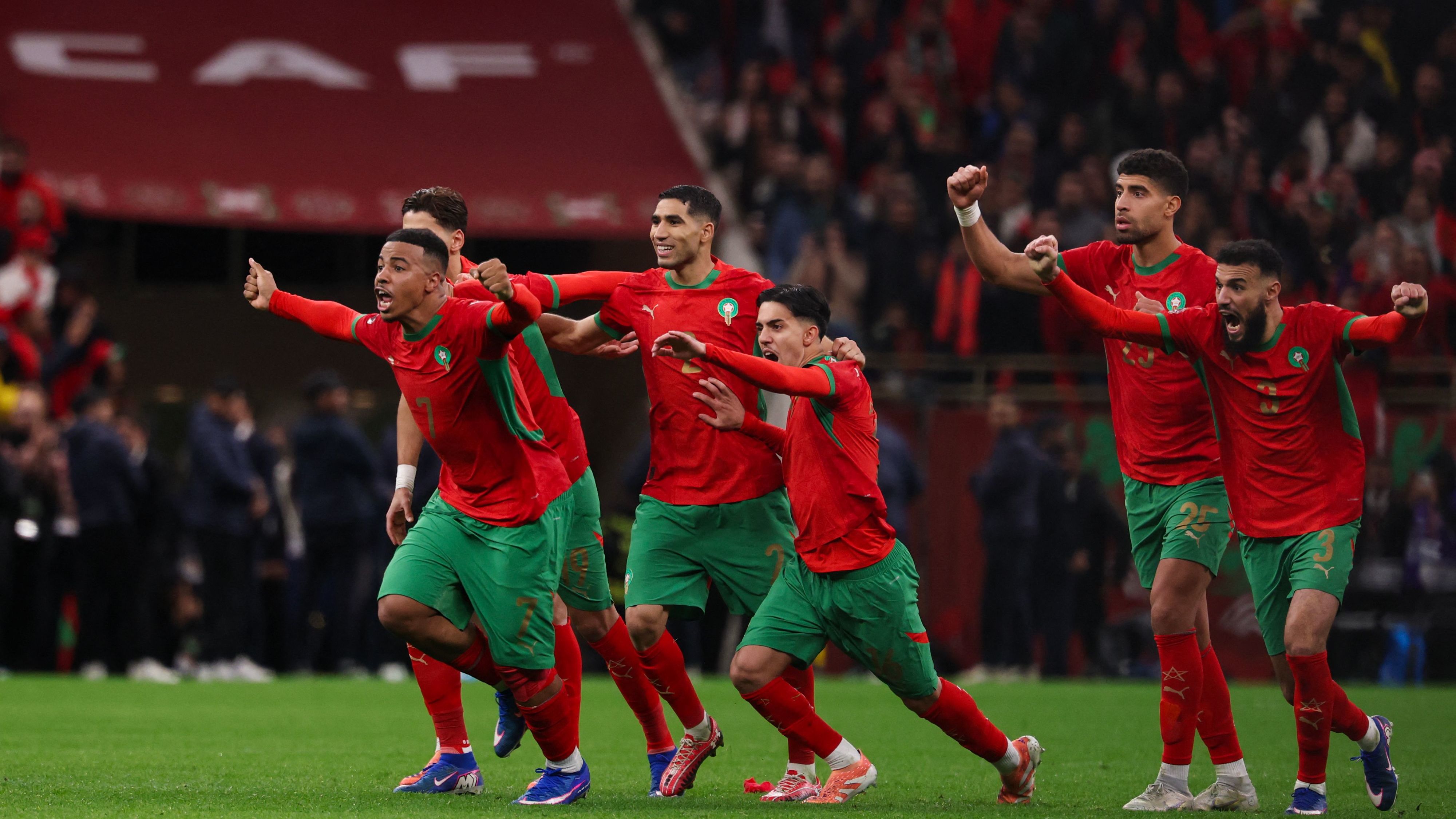 Bono hält skurril im Elfmeterschießen: Marokko macht Heim-Finale perfekt