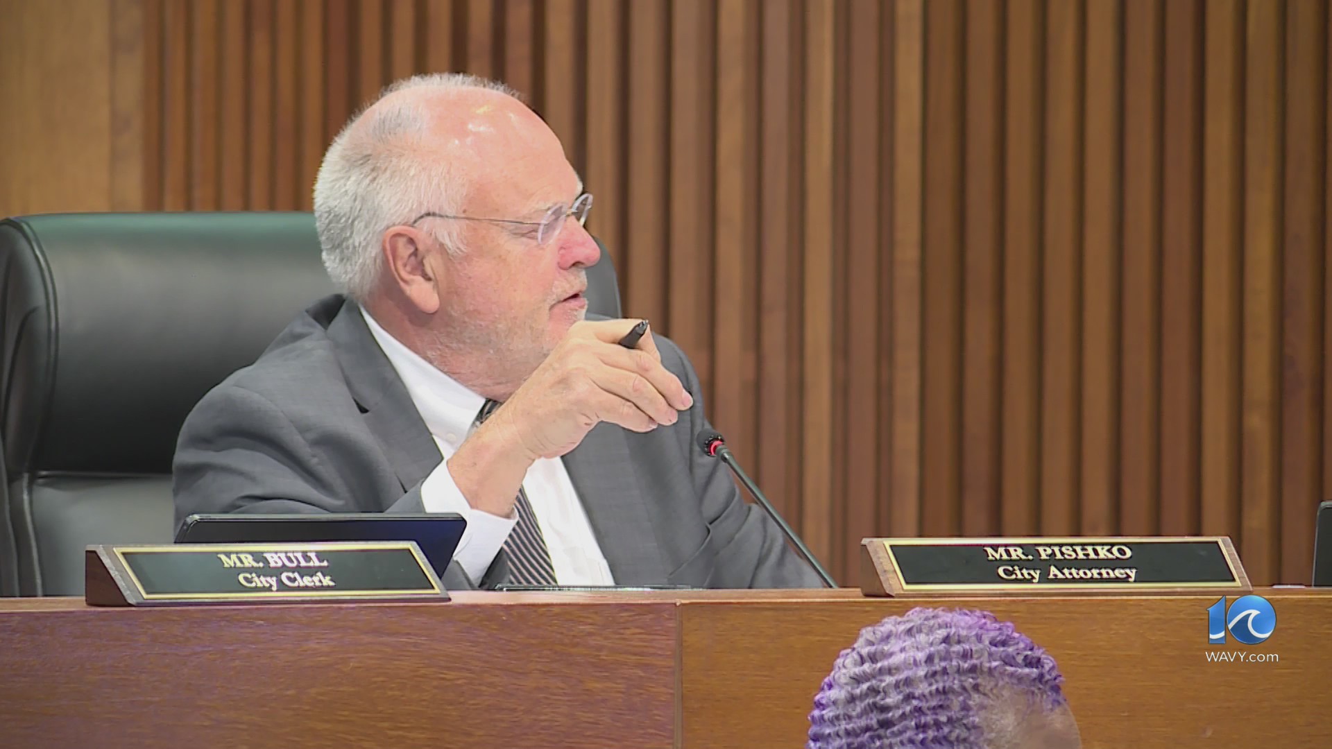 Norfolk city attorney to retire after nearly 30 years