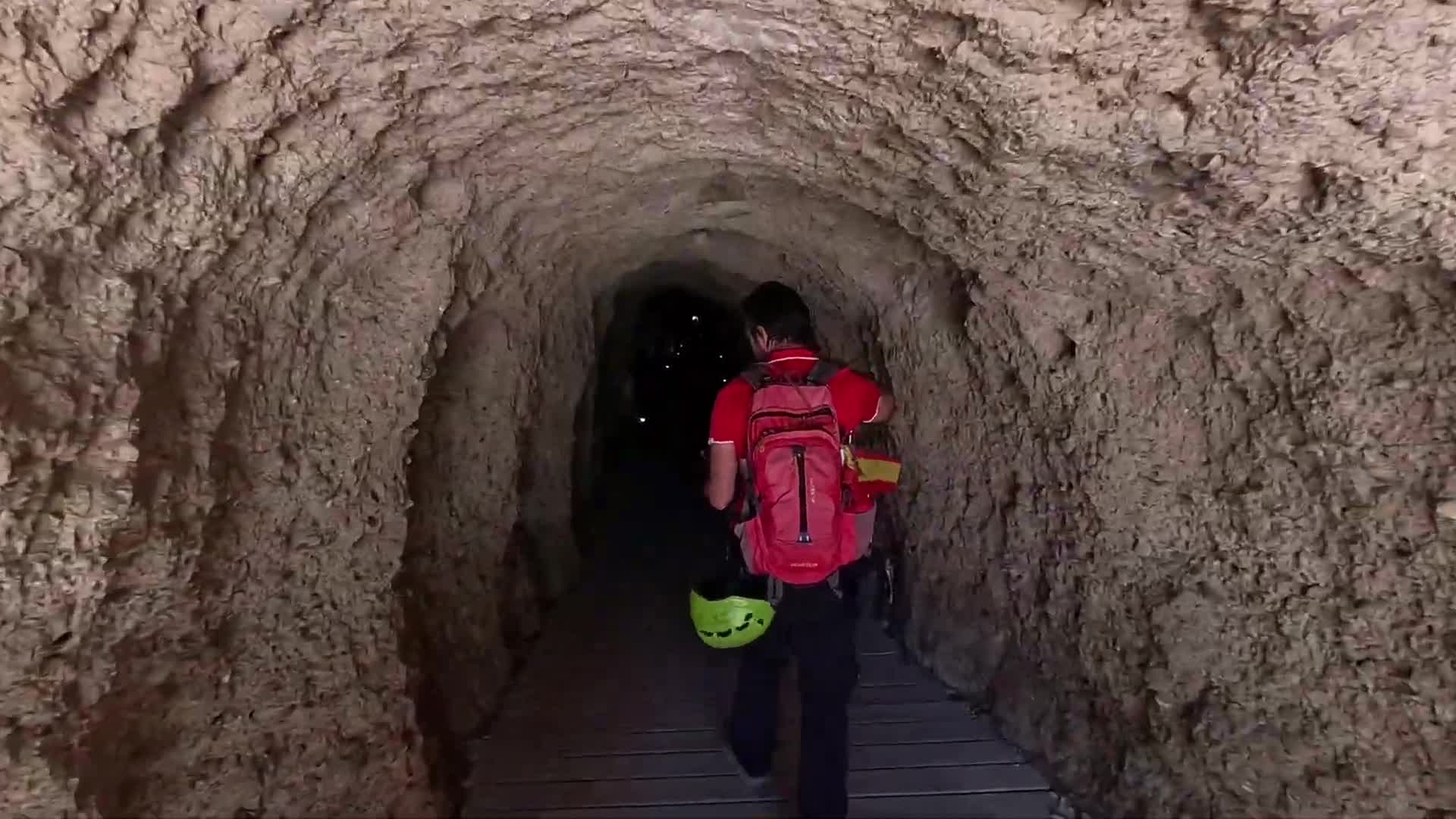 Scenic Hike Through the Iconic Caminito Del Rey & The White Washed ...
