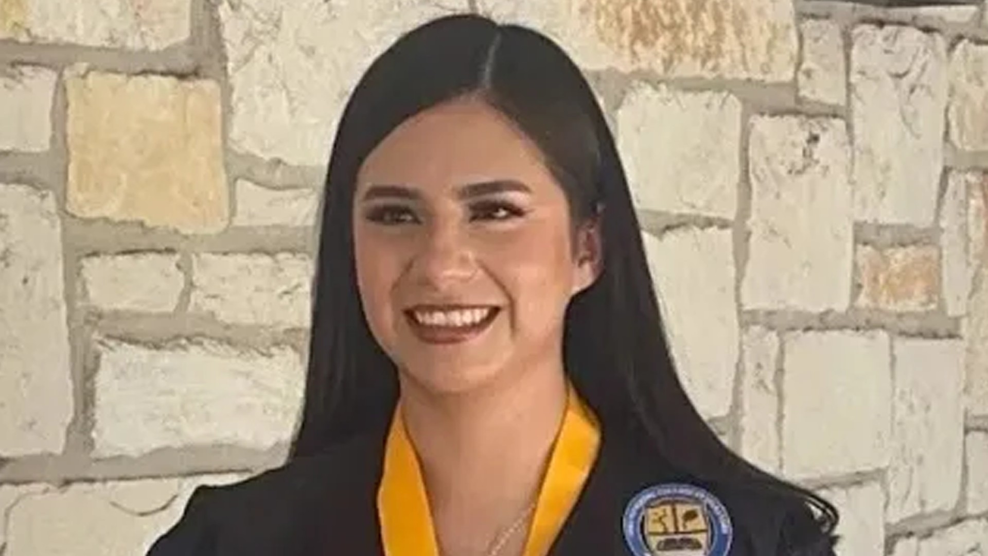 'ICE hasn't offered any resolution' for mistakenly deporting college ...