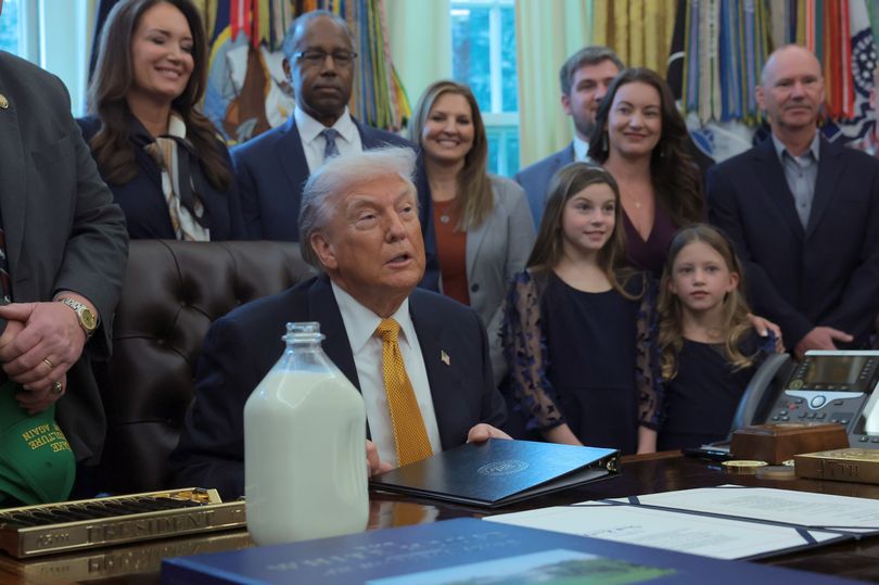 Trump slammed for embarrassing spelling of word with calls for 'another ...