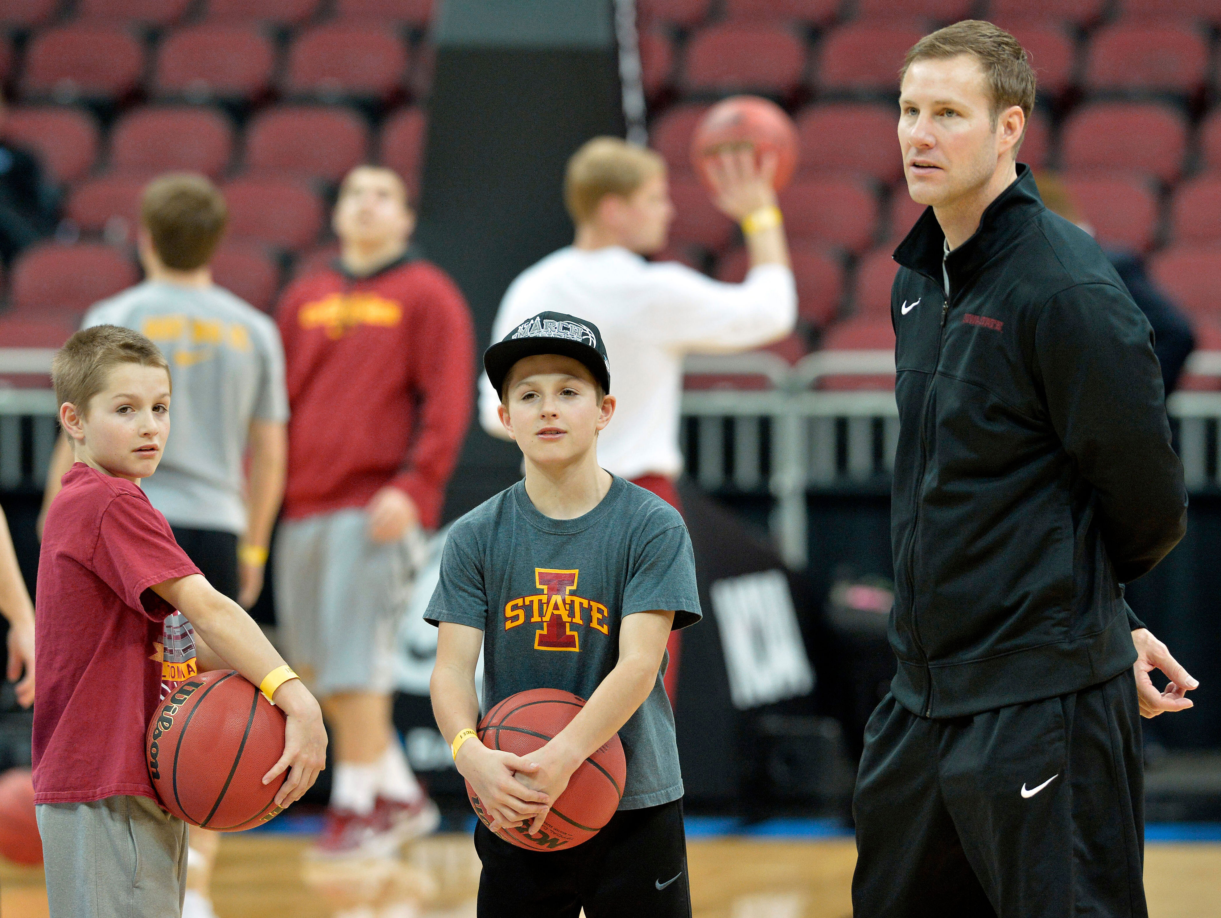 Hoiberg family business brings lots of joy as No. 8 Nebraska has a ...