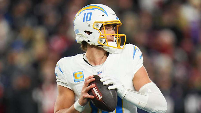 Justin Herbert, Lamar Jackson's playoff stats with Greg Roman were red flag