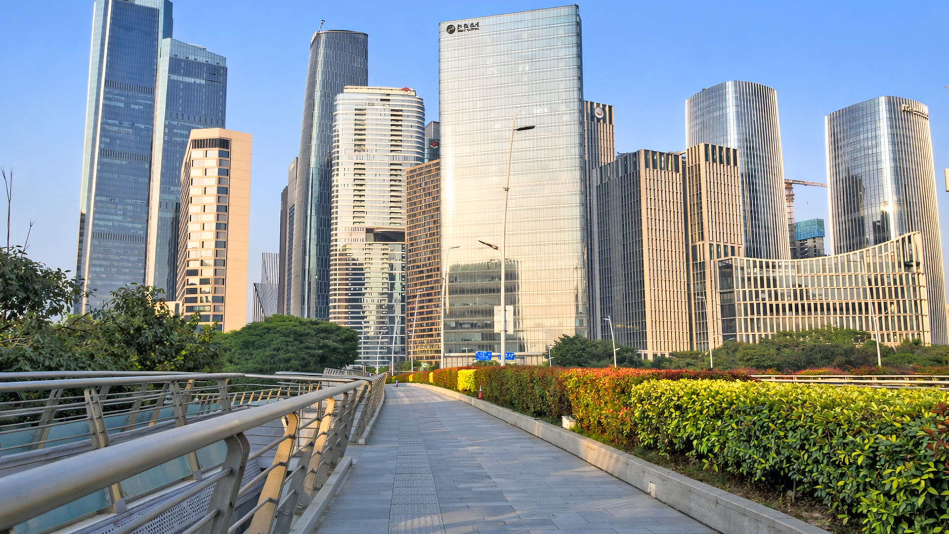 Urban beauty captured in Qianhai Shenzhen