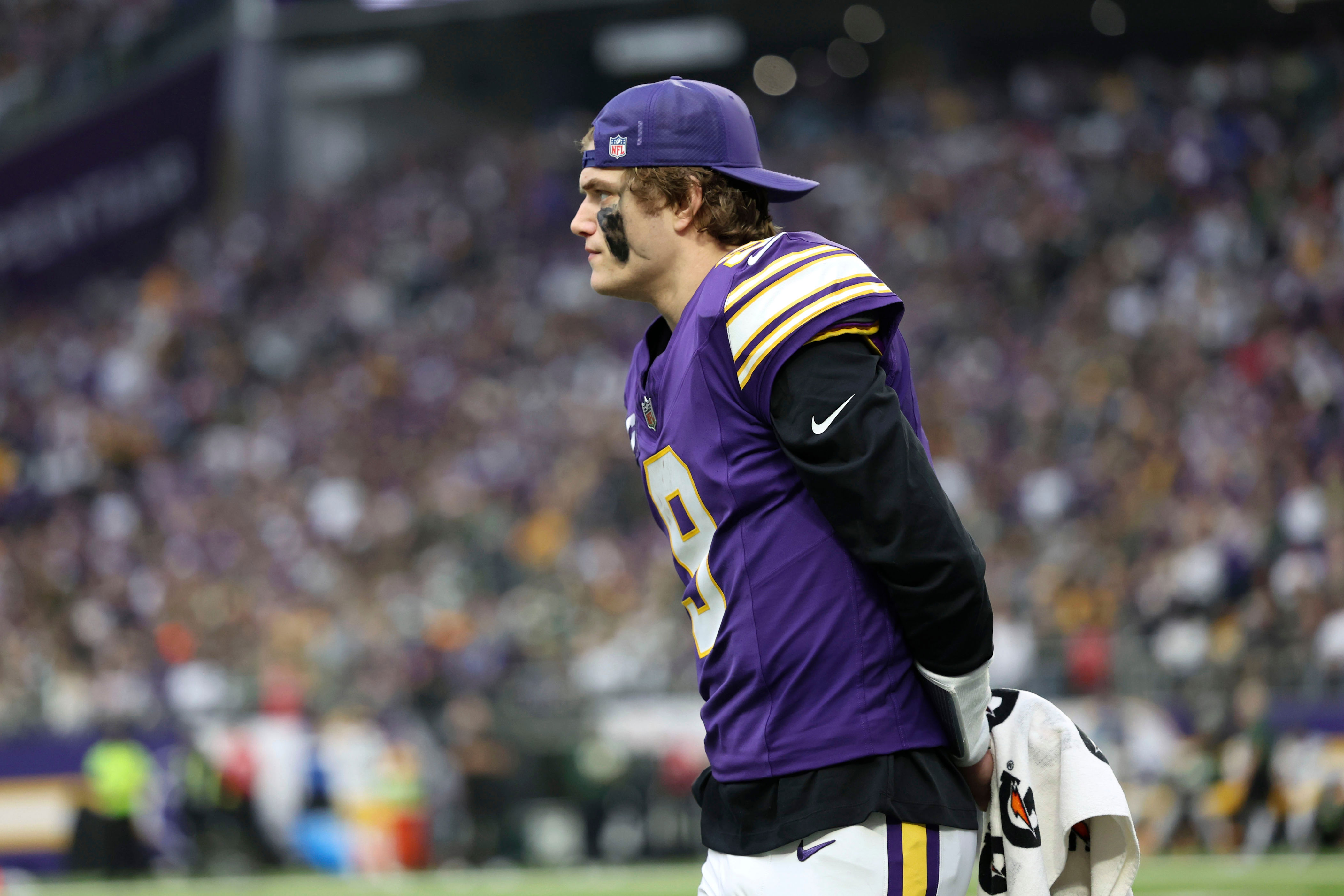 Vikings will wait and see on McCarthy as the '26 starter, aim for 'most ...