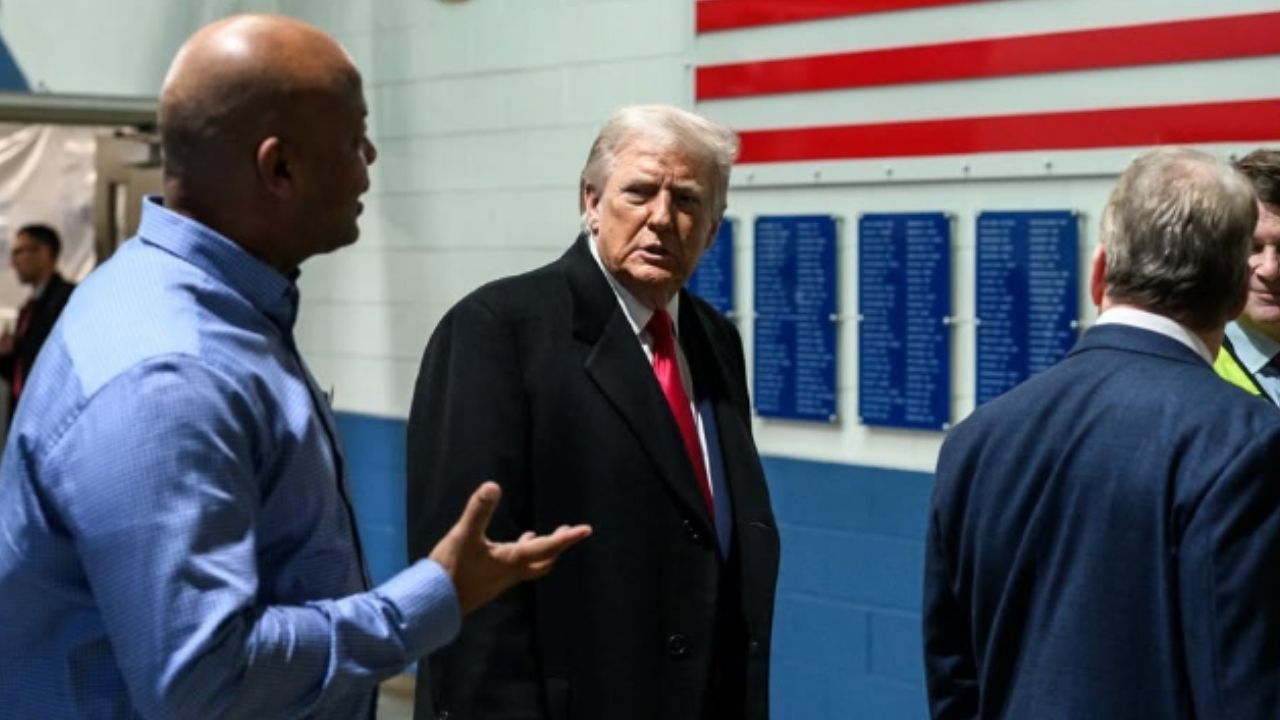 Ford employee provokes Trump during visit, and cameras catch the ...