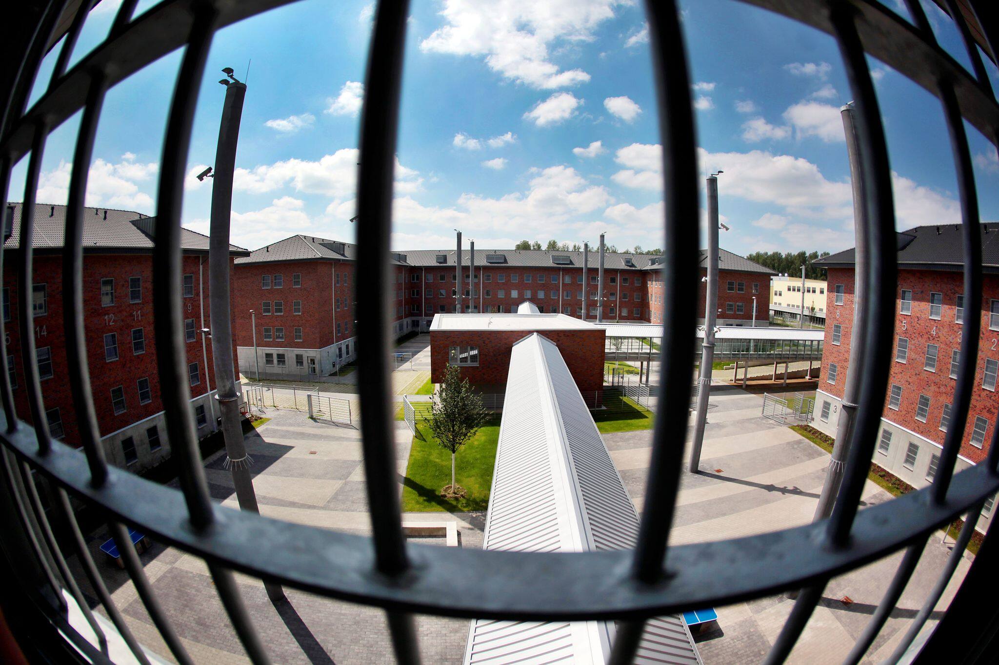 Deutlich mehr Suizide hinter Gittern