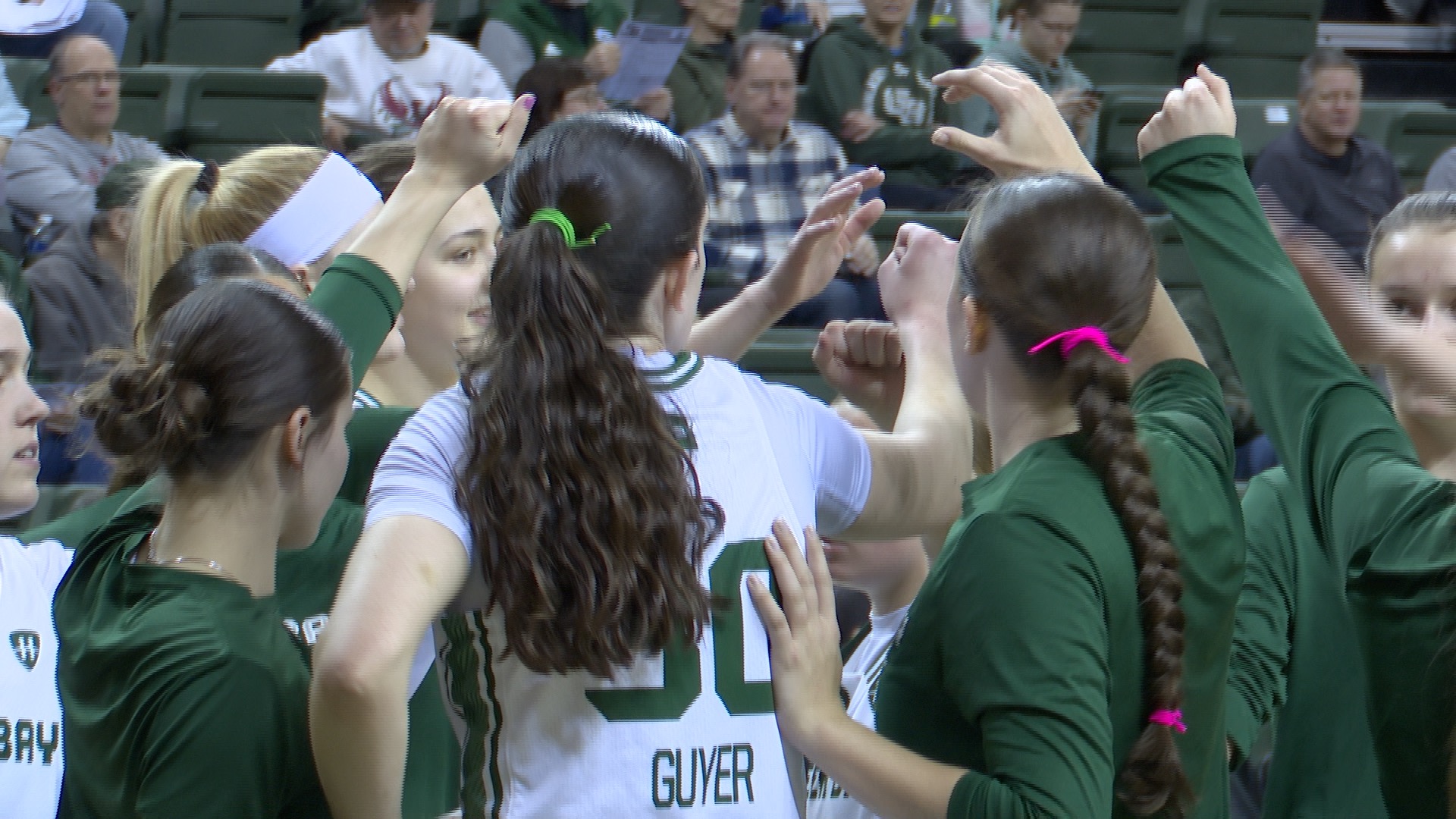 UW-Green Bay extends winning streak to six with dominant win over ...
