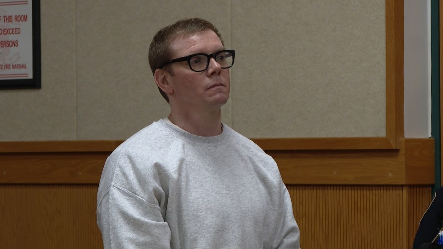 Man convicted in 1999 Little Compton murder seeks new trial